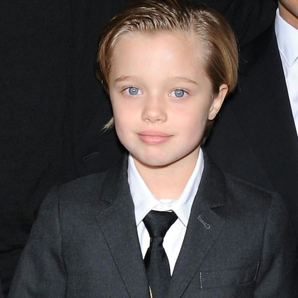 Angelina Jolie Et Brad Pitt Leur Fille Shiloh En Mode 100 Garçonne