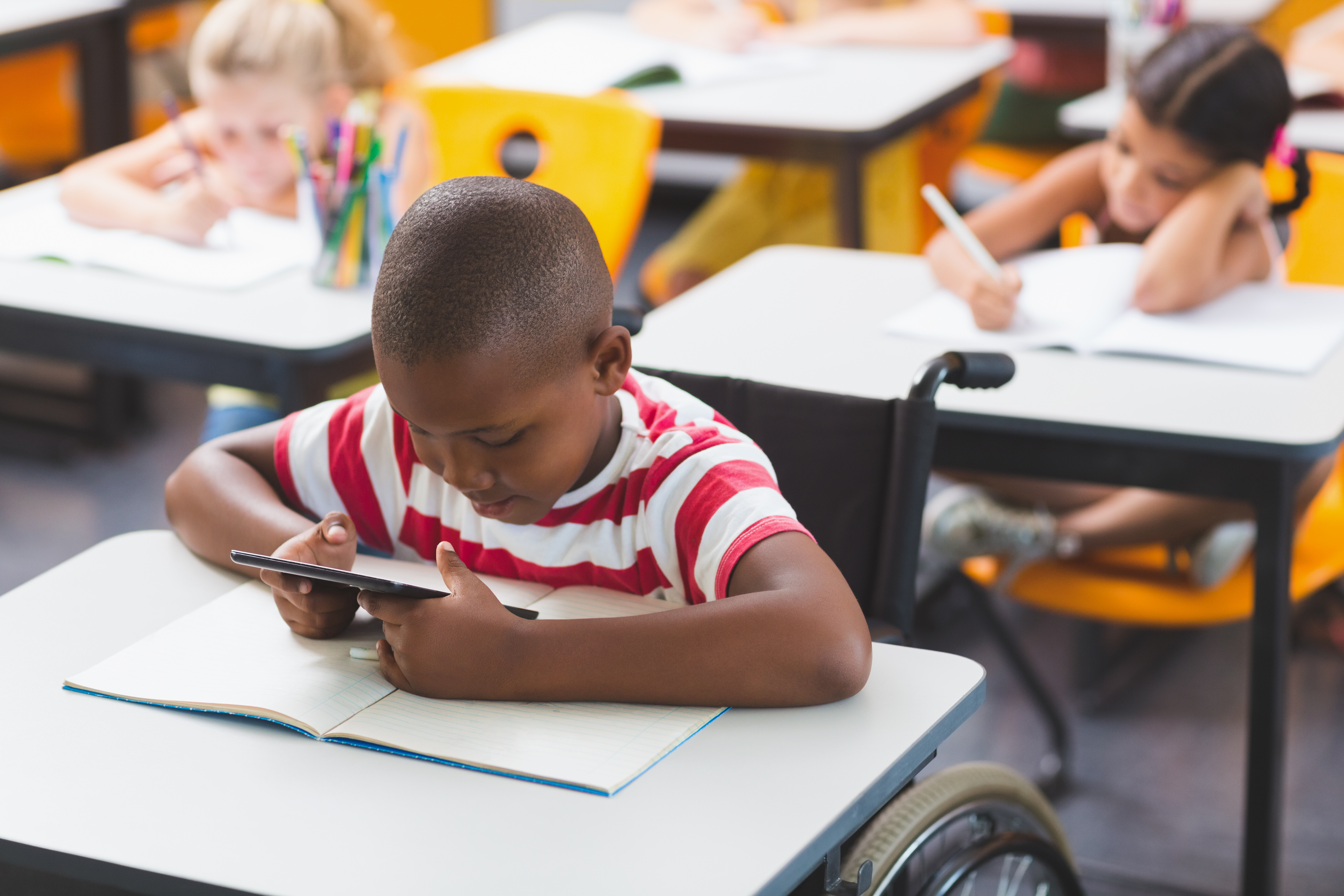 Tout savoir sur l'école inclusive | PARENTS.fr
