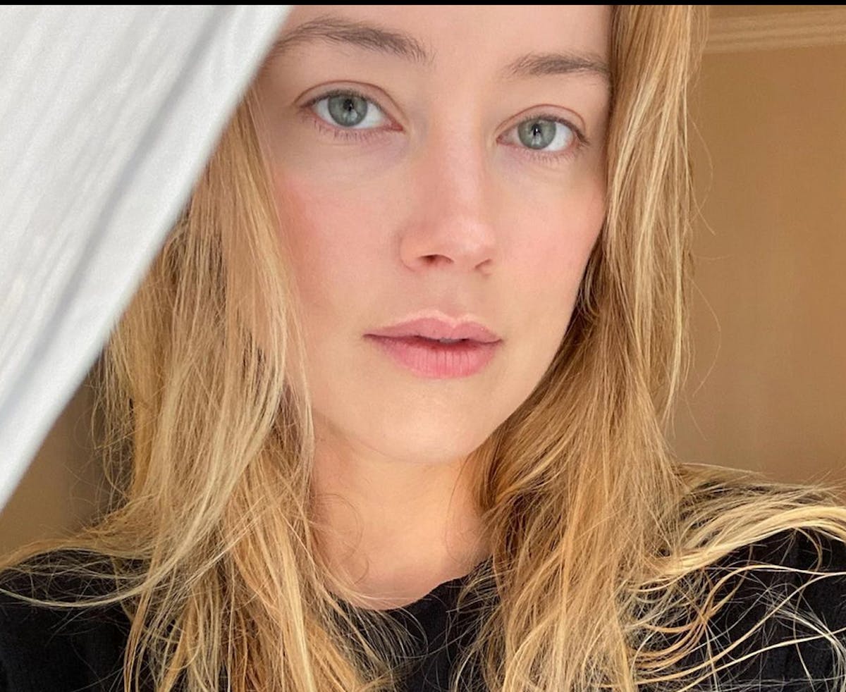 Les Très Belles Filles Du Monde