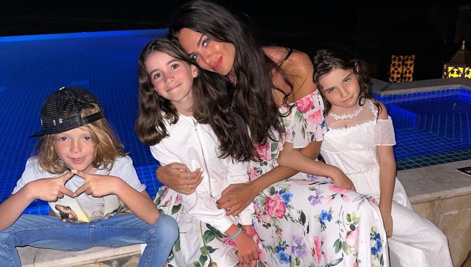 Arnaud et Jade Lagardère parents de trois enfants : qui est le plus ...