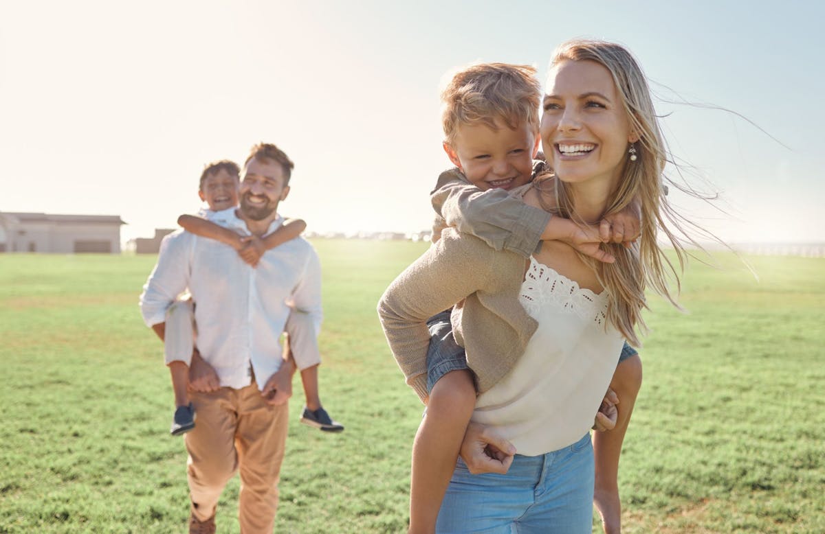 "Koala parenting" : quel est ce style de parentalité qui favorise la ...