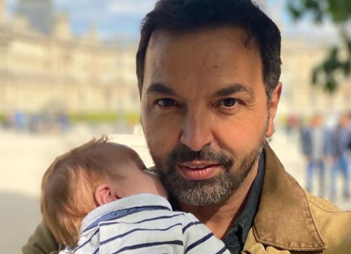 Kamel Ouali présente son deuxième enfant, une petite fille au prénom ...