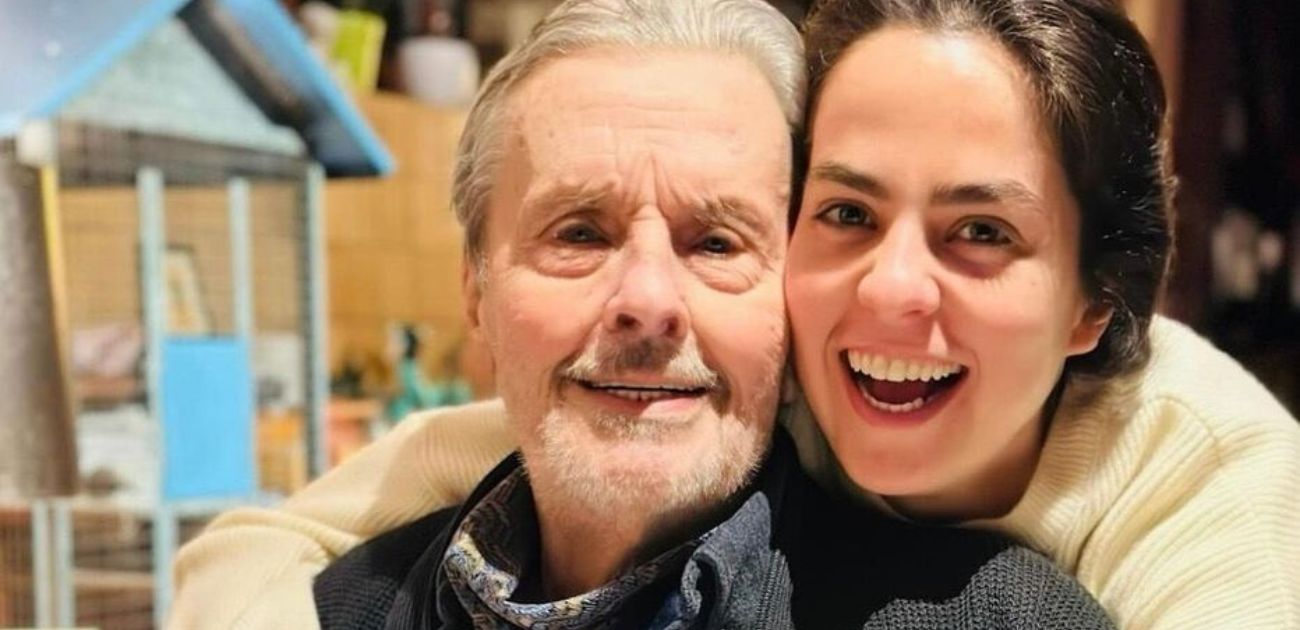 Affaire Alain Delon : une conversation entre Anouchka et son père ...