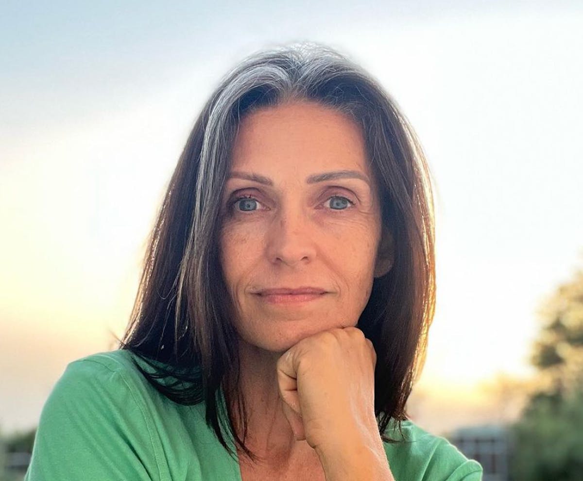 Adeline Blondieau se confie sur la ménopause : « On a souvent honte d ...