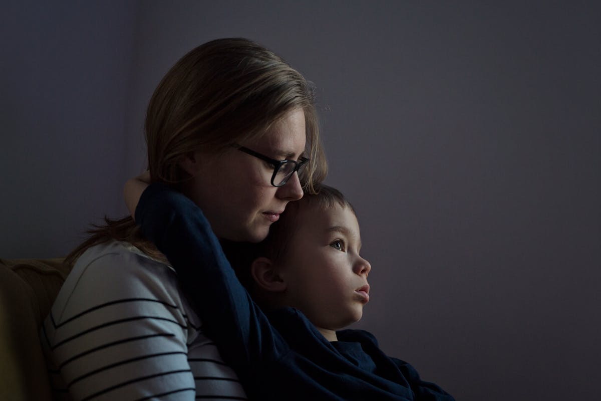 Inceste : pourquoi les mères se taisent ? | Parents.fr