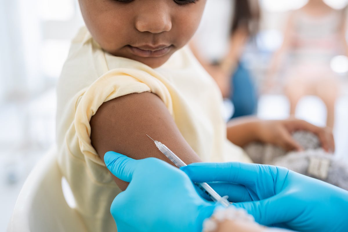 Les vaccins obligatoires pour l’école | Parents.fr