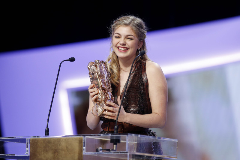 Louane à l’Eurovision : ses parents, sa fille, sa carrière | Parents.fr