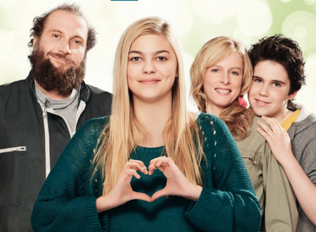 Louane à l’Eurovision : ses parents, sa fille, sa carrière | Parents.fr