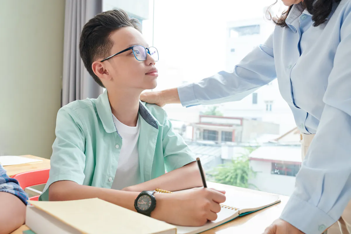 Enfant HPI : comment différencier le haut potentiel intellectuel et ...