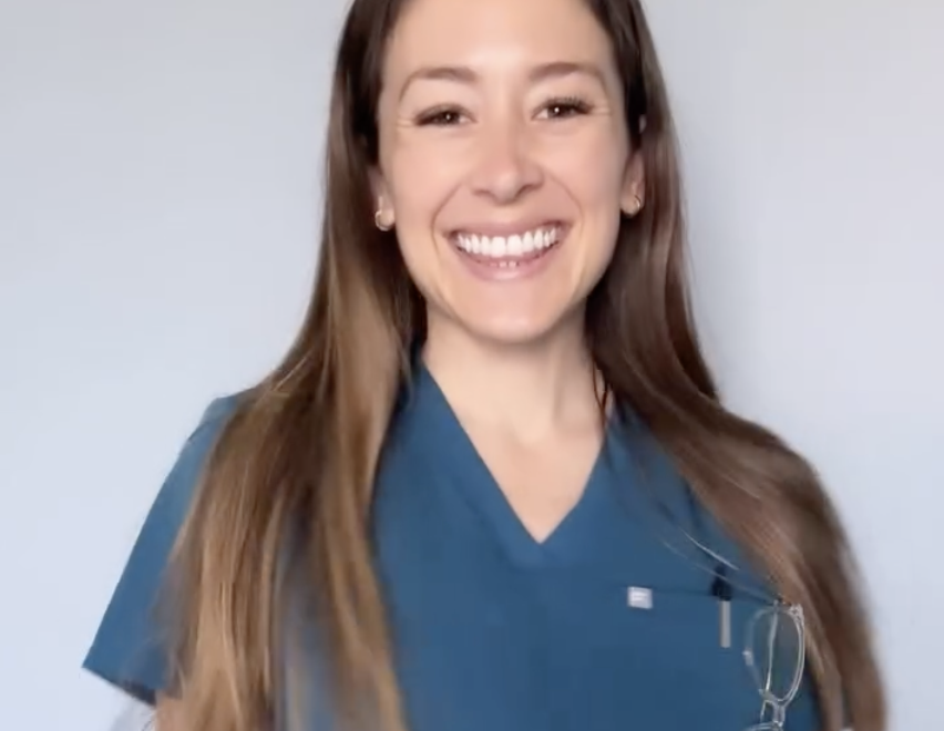 Mort tragique de l’influenceuse "Nurse Hailey" après son accouchement ...