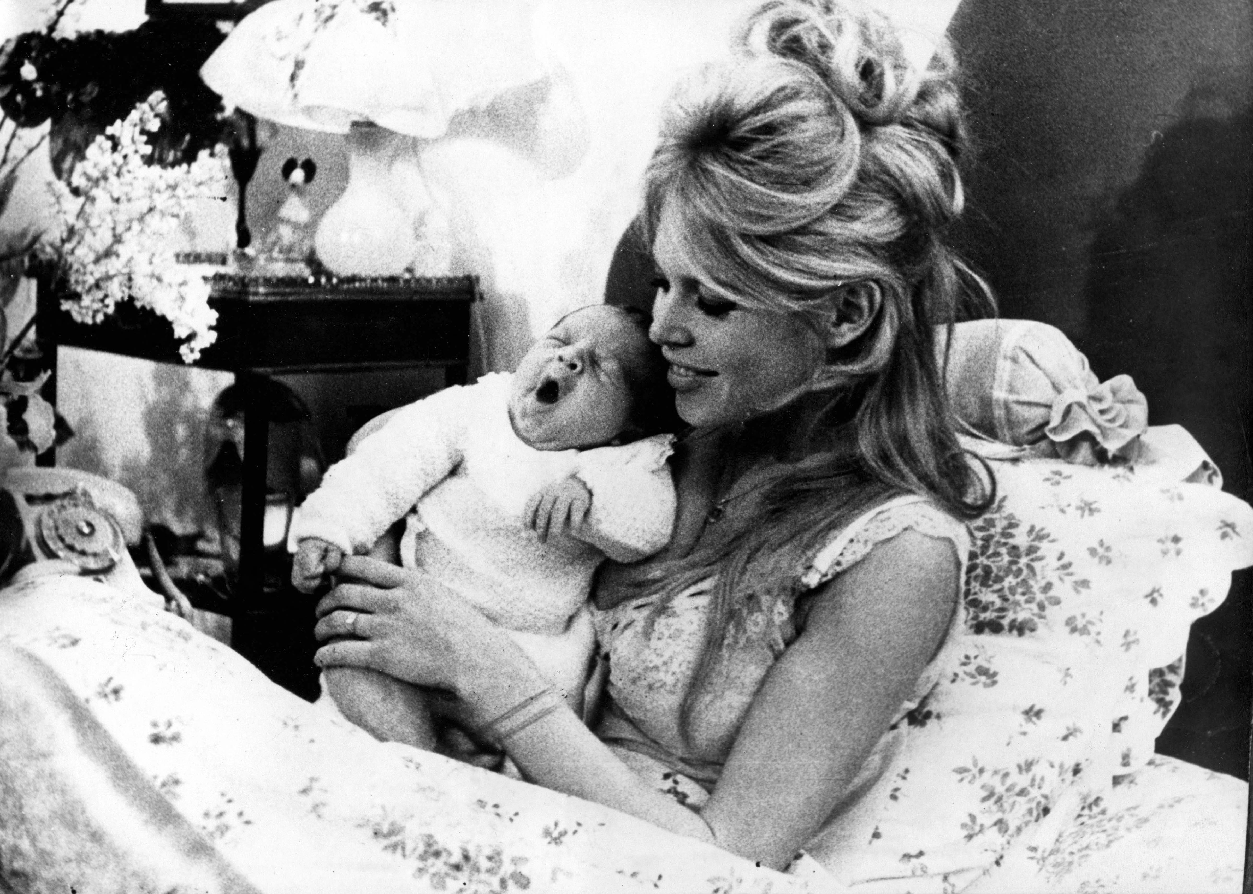 Mort de Brigitte Bardot : qui est Nicolas, son fils unique ? | Parents.fr
