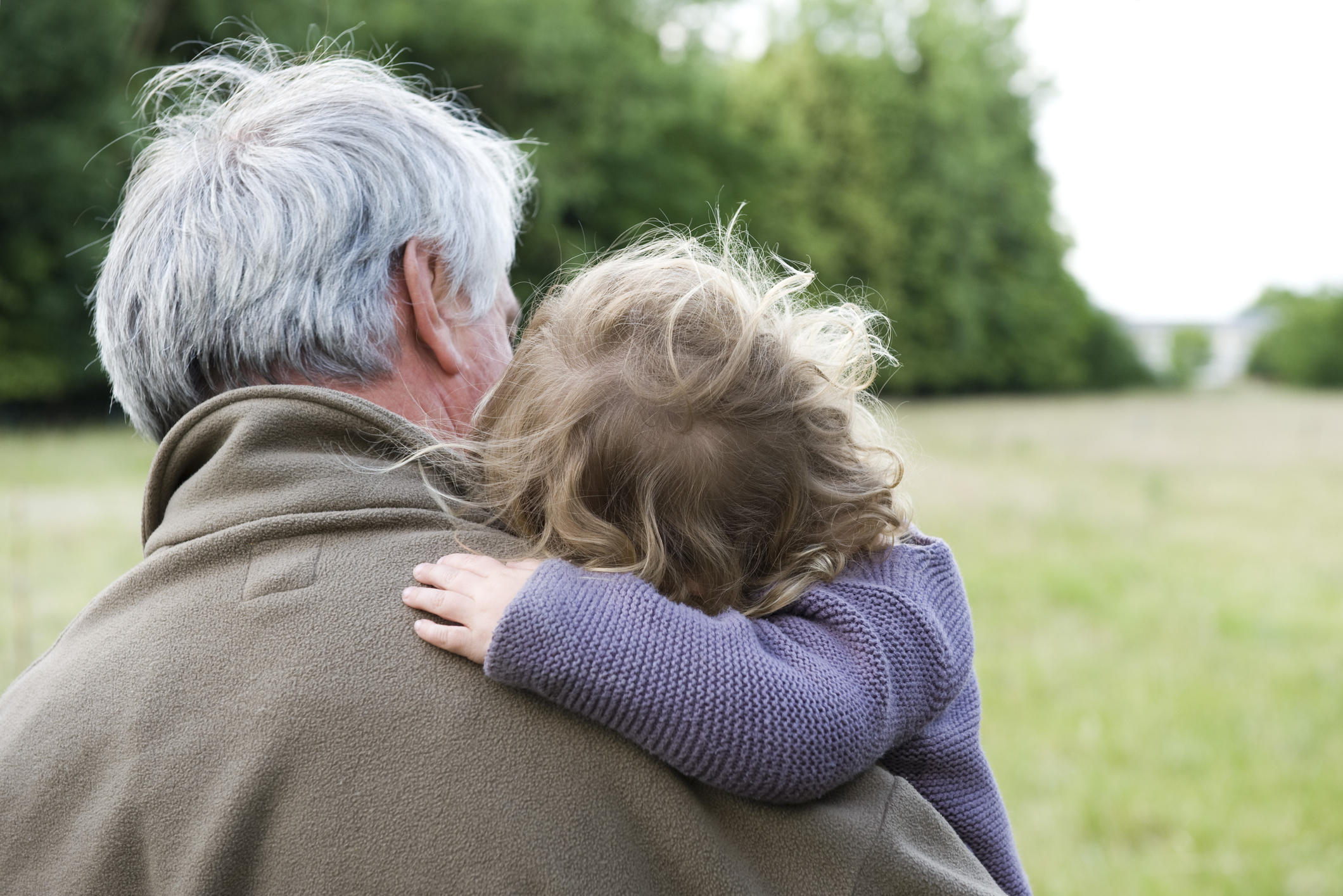 Les enfants très proches de leurs grands-parents développent souvent ...
