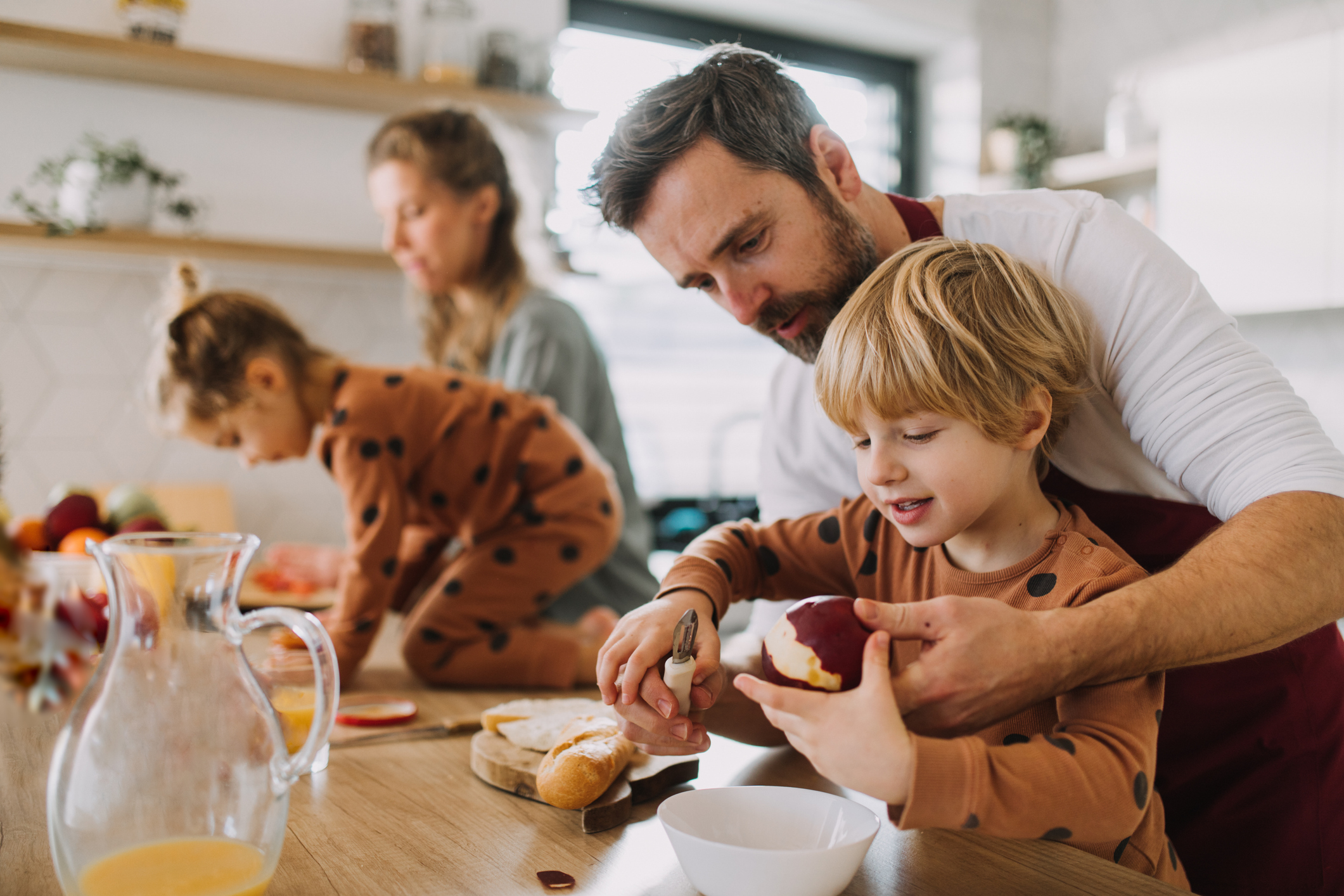Millennials : comment la génération Z redéfinit la parentalité moderne ...